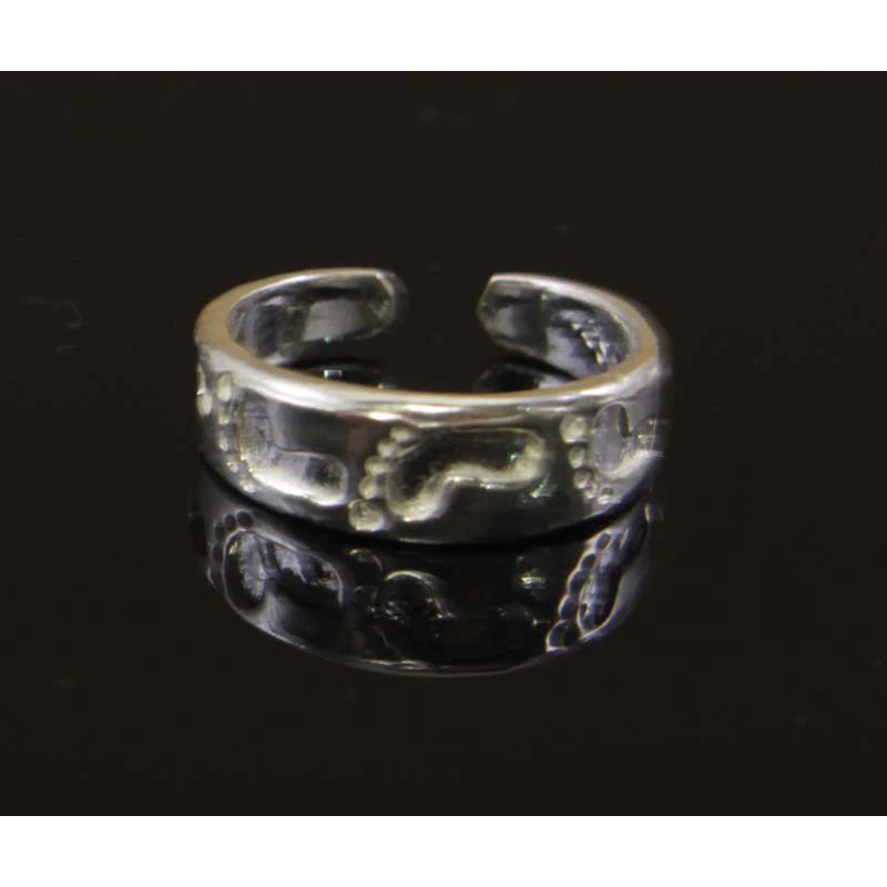 Sterling Silver Embossed Feet Toe Ring | Jubilee Gift Shop